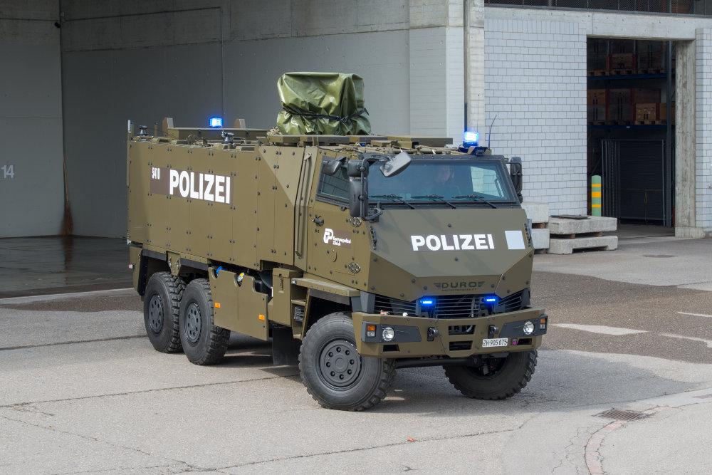 Zwei Transportfahrzeuge für die Kantonspolizei Zürich | Kanton Zürich
