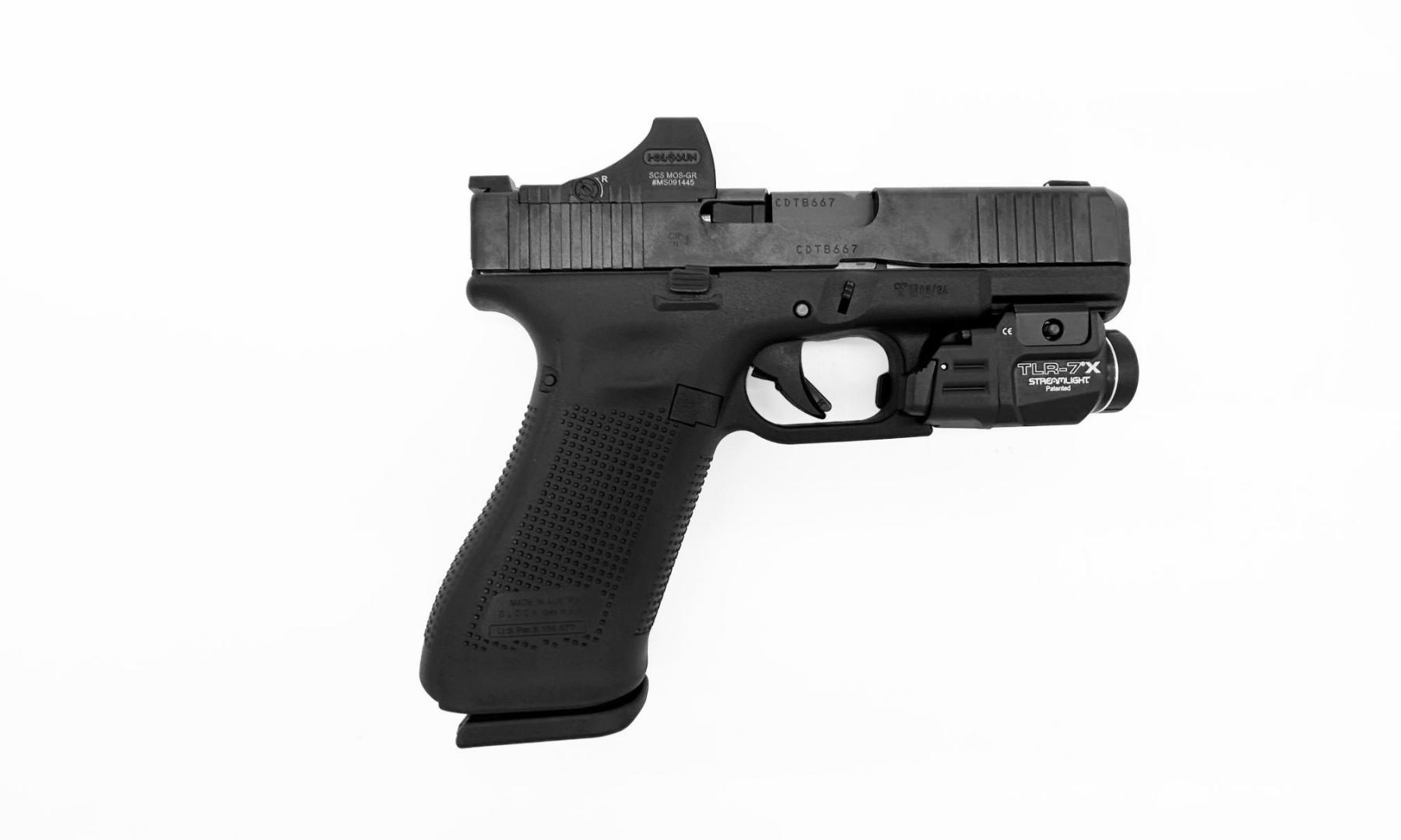 Neue Dienstwaffen für die Kantonspolizistinnen und Kantonspolizisten ...